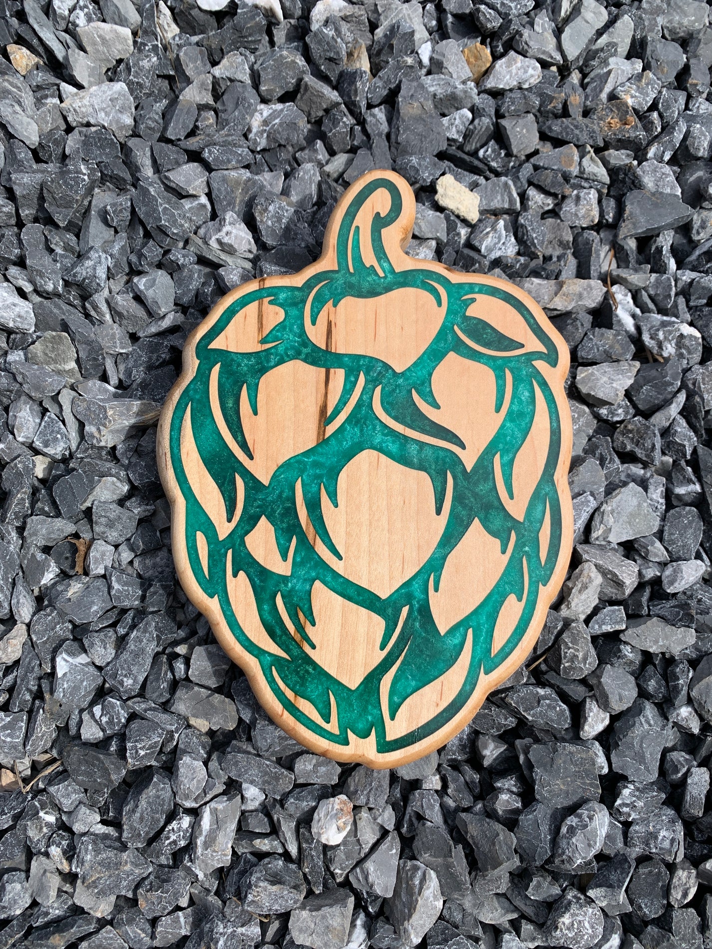 Hop wall art – Thread & Resin